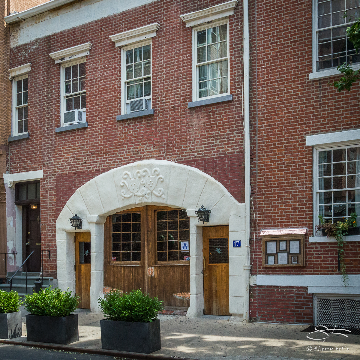 17 Barrow Street – Sherry Felix – port4u