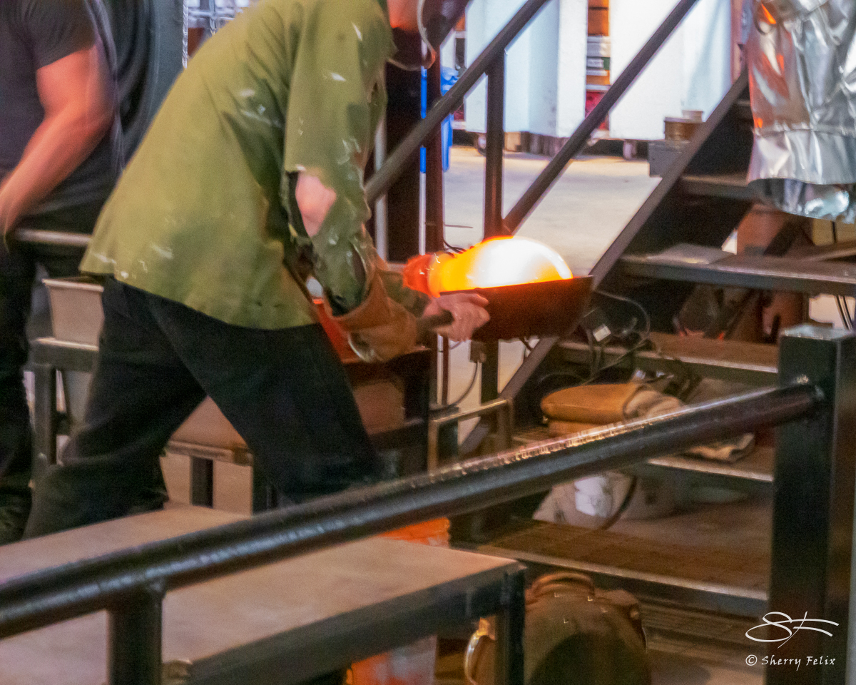Glass Blowing at Wheaton – Sherry Felix – port4u